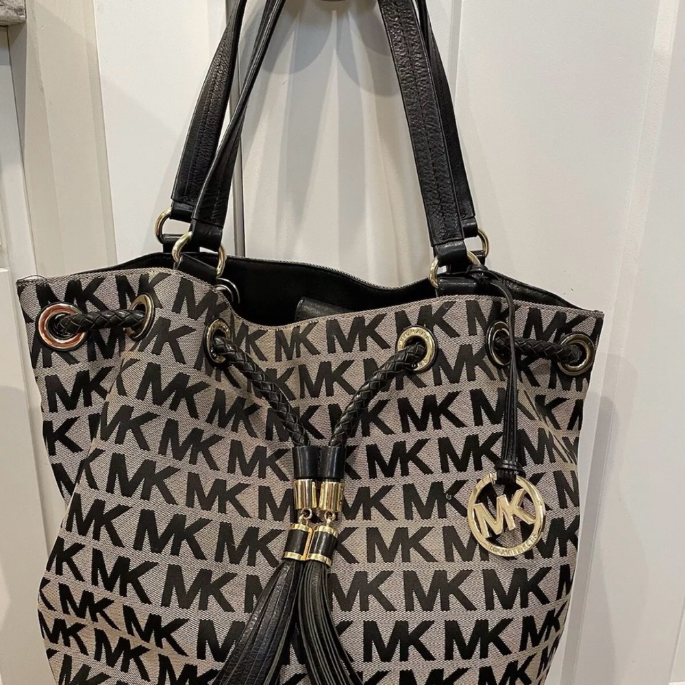 Michael Kors Jet Set Jacquard Mk Signature Logo. - Gem